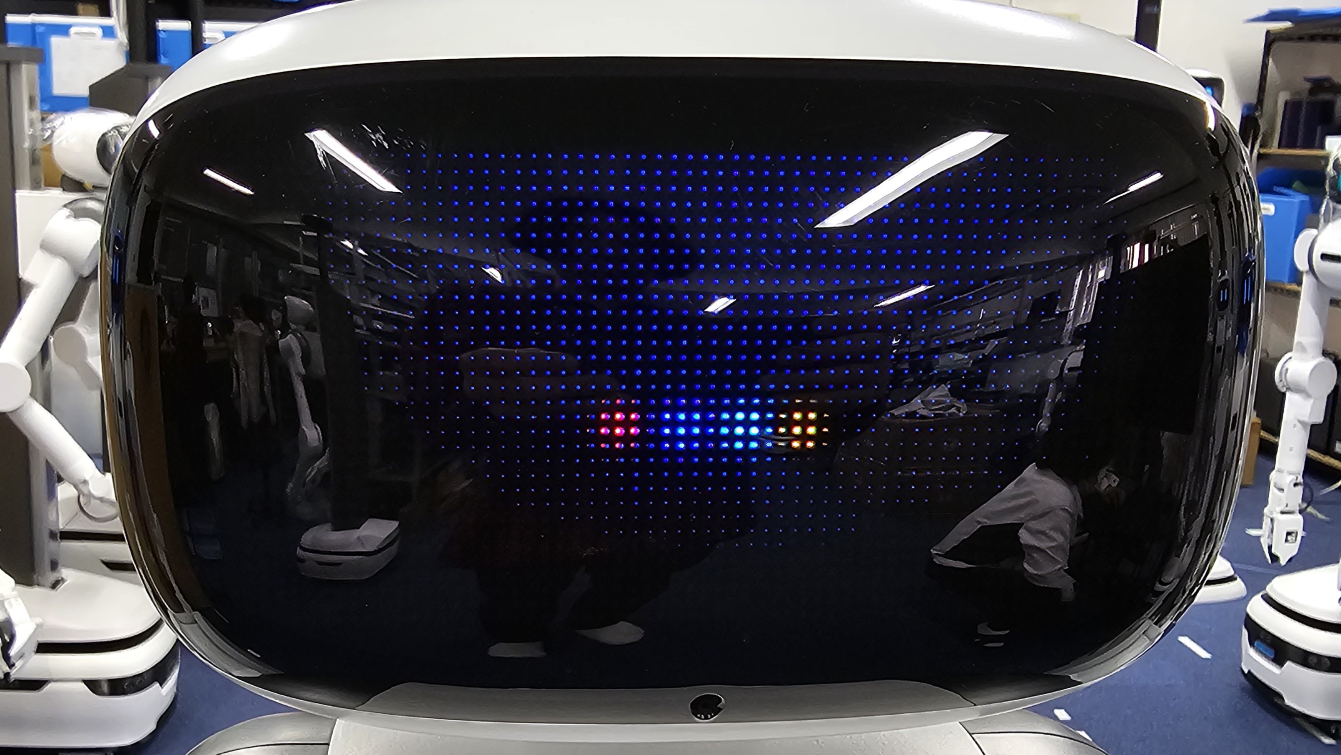 When I turn on the Pro (G4), the face display does not switch to the ...